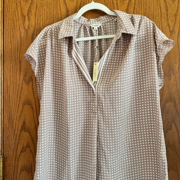 Max Studio | Tops | Max Studio Beigewhite Shirt | Poshmark